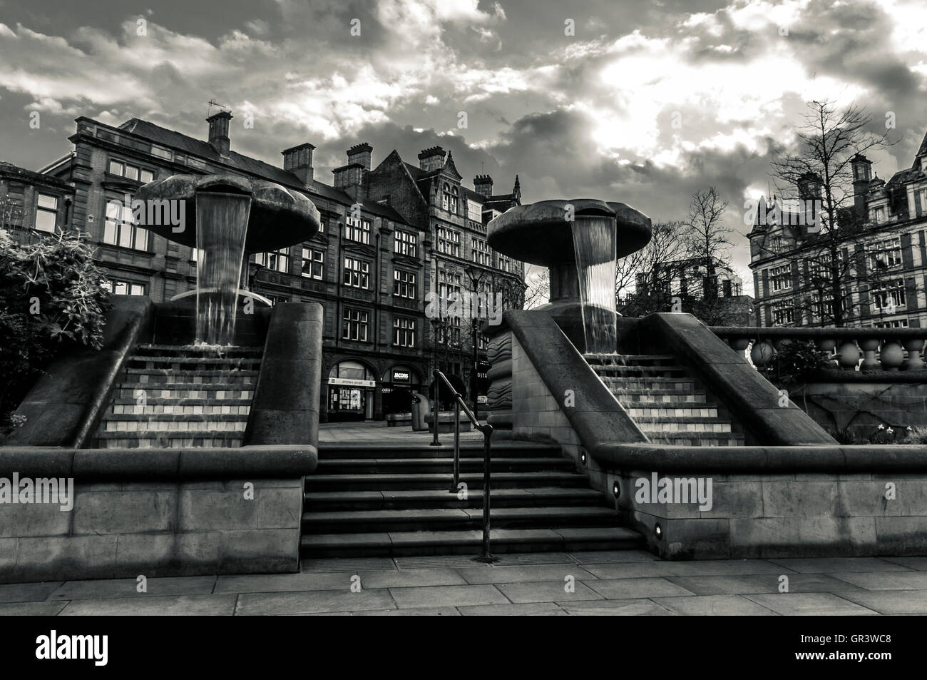 Sheffield City - square in Town center Stock Photo - Alamy