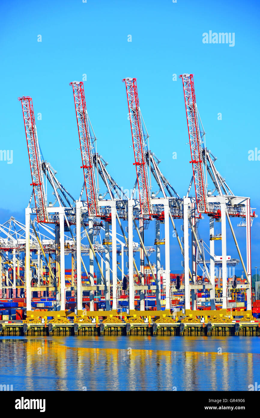 Southampton docks container mobile cranes Stock Photo - Alamy