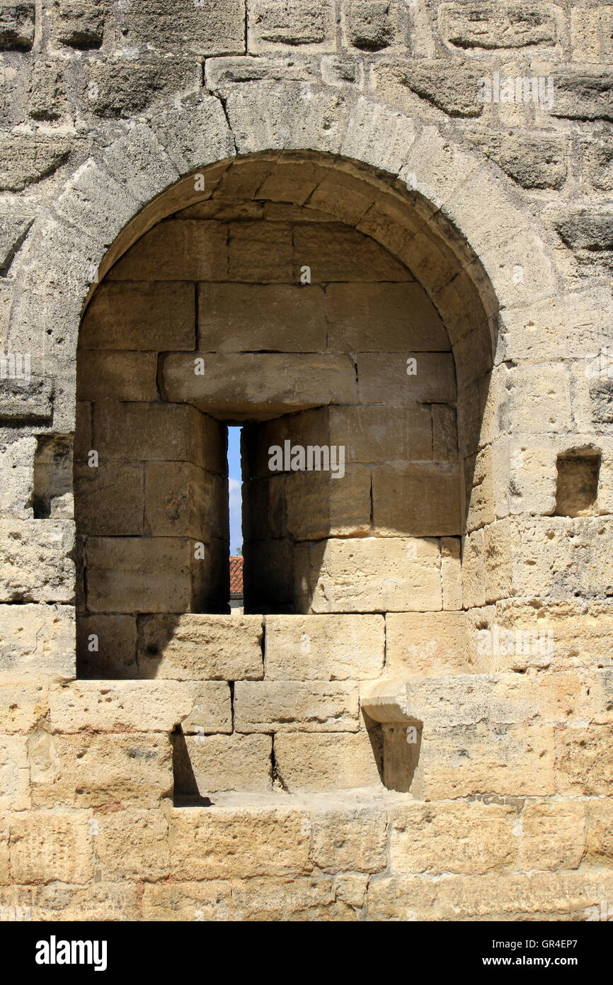 Loop hole hi-res stock photography and images - Alamy
