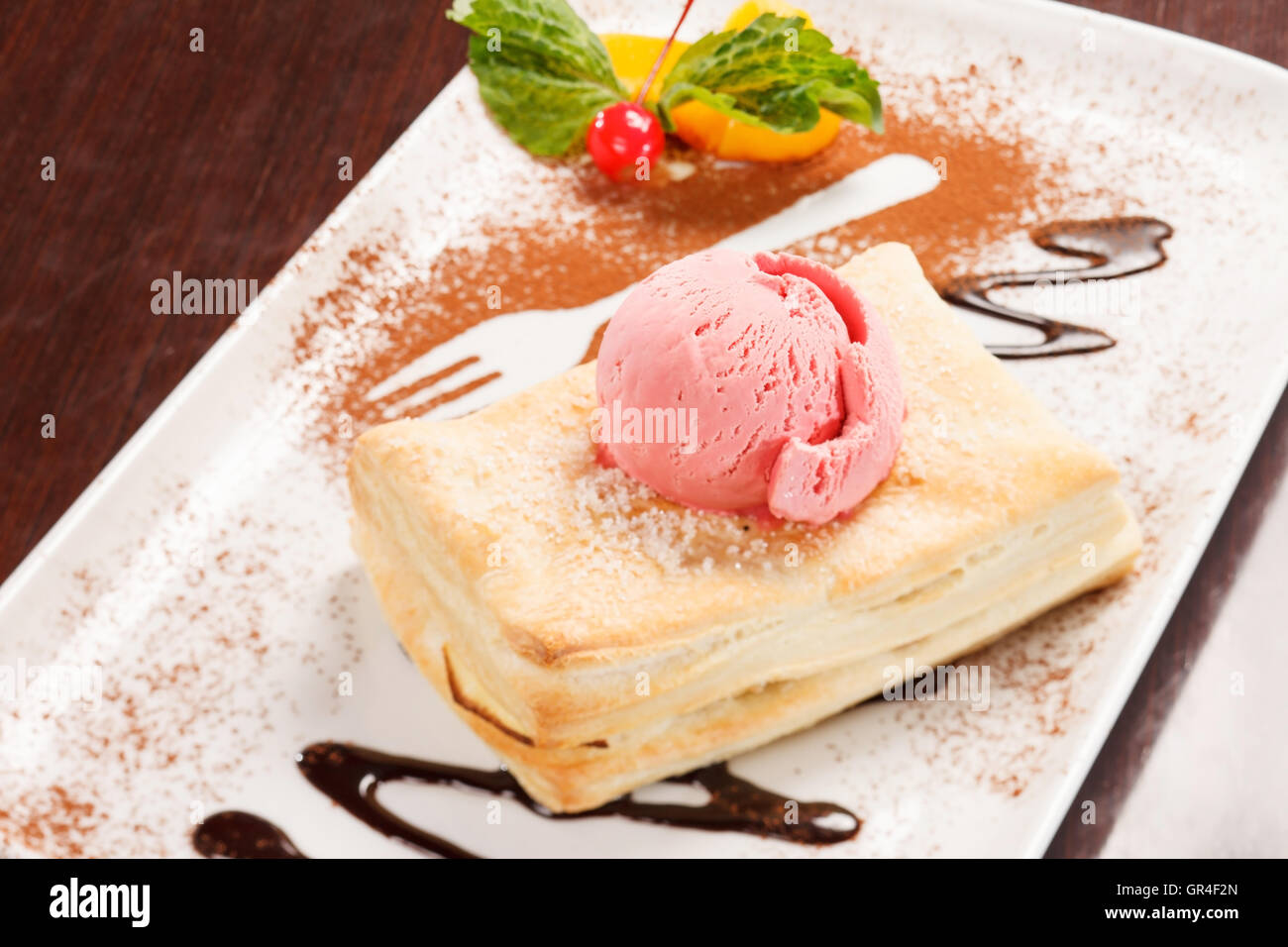 puff pastry with ice cream Stock Photo - Alamy