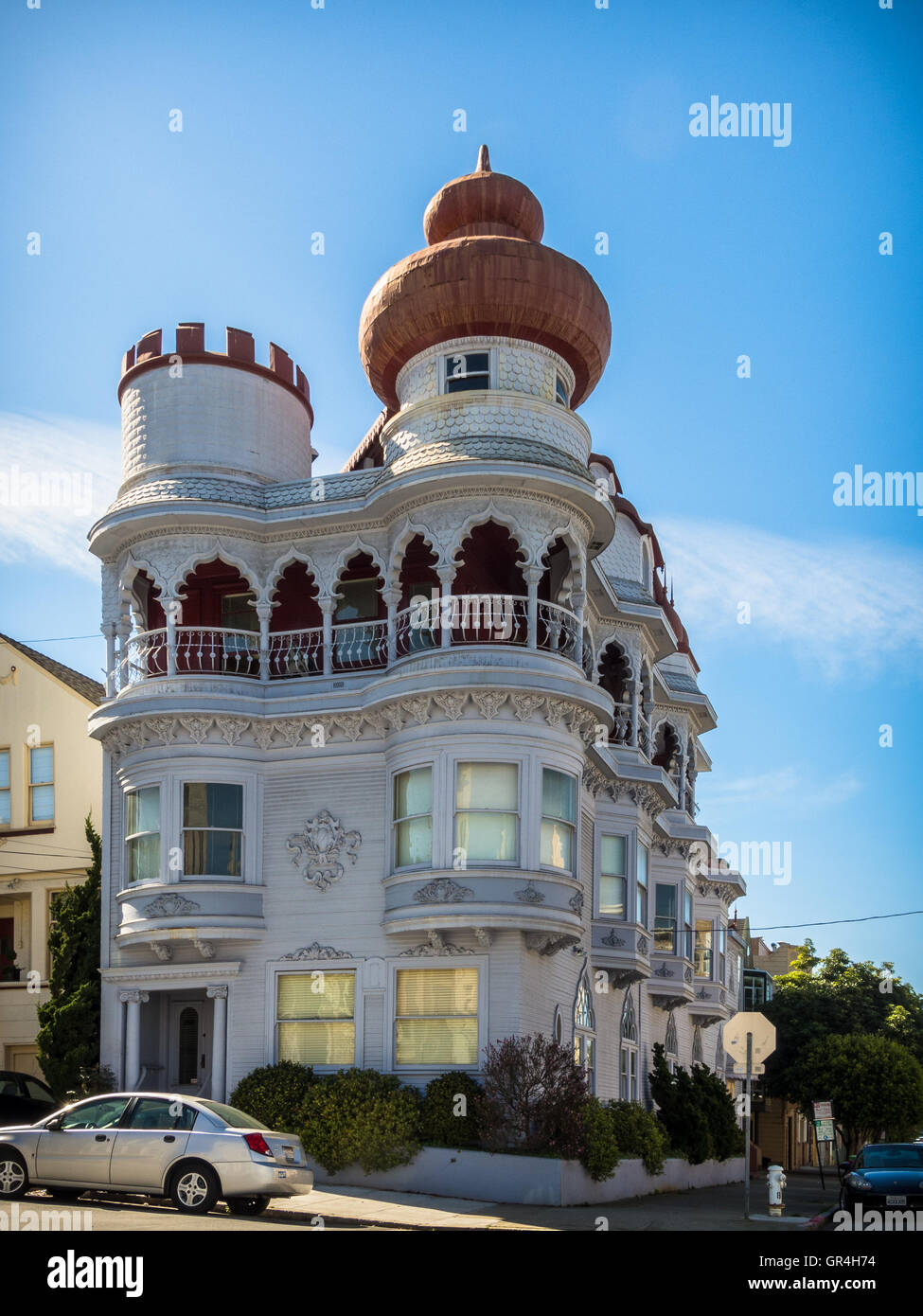 Architecture tourism no one has temples hi-res stock photography and ...