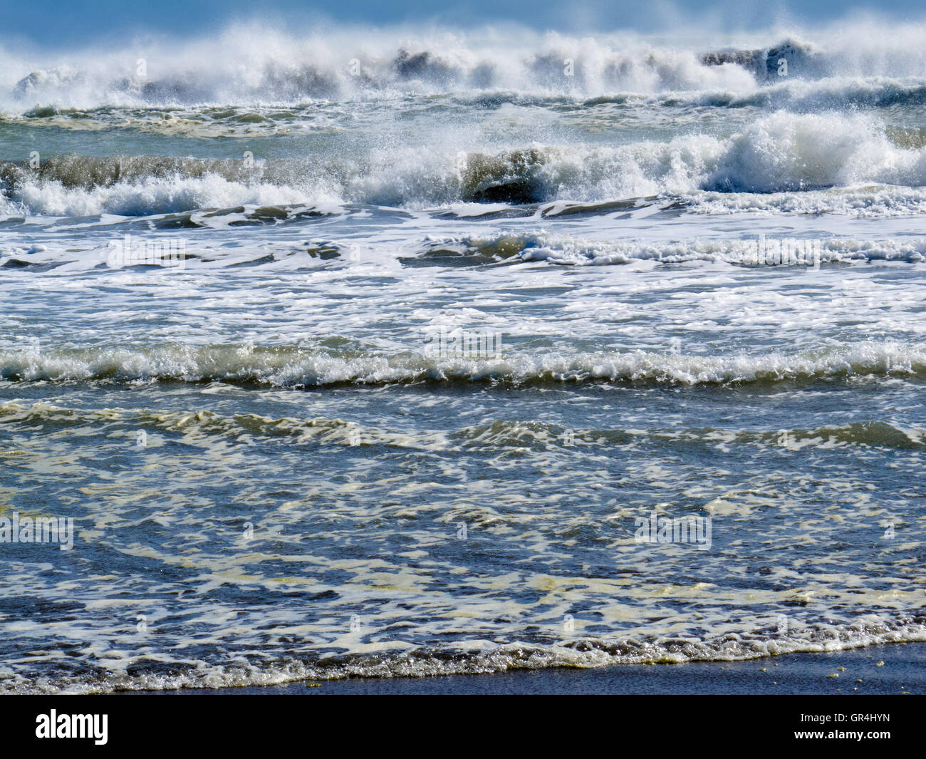 Small waves on beach roll hi-res stock photography and images - Alamy