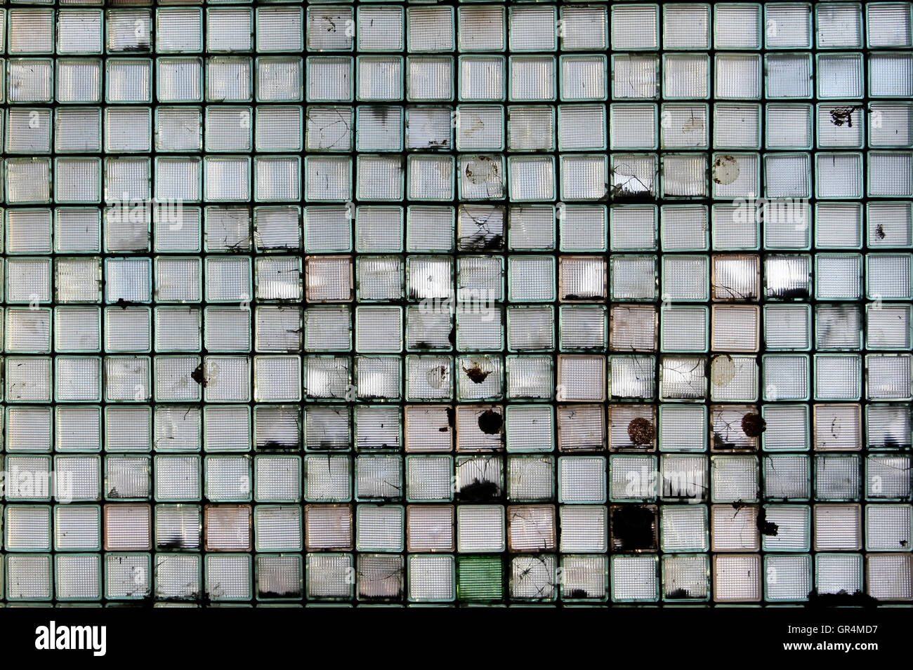 Wreck glass texture hi-res stock photography and images - Alamy