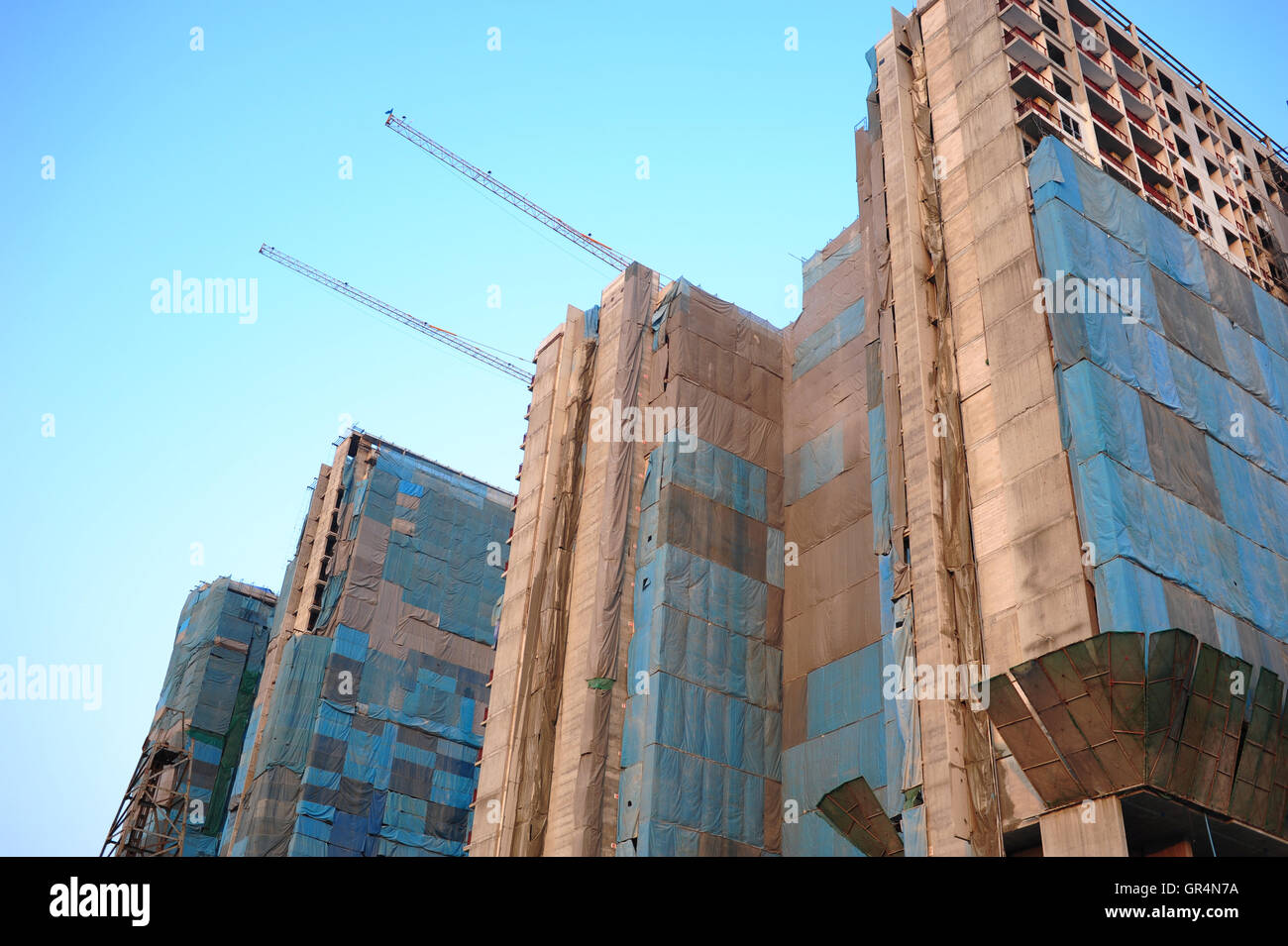 Condominium Construction Site Stock Photo - Alamy