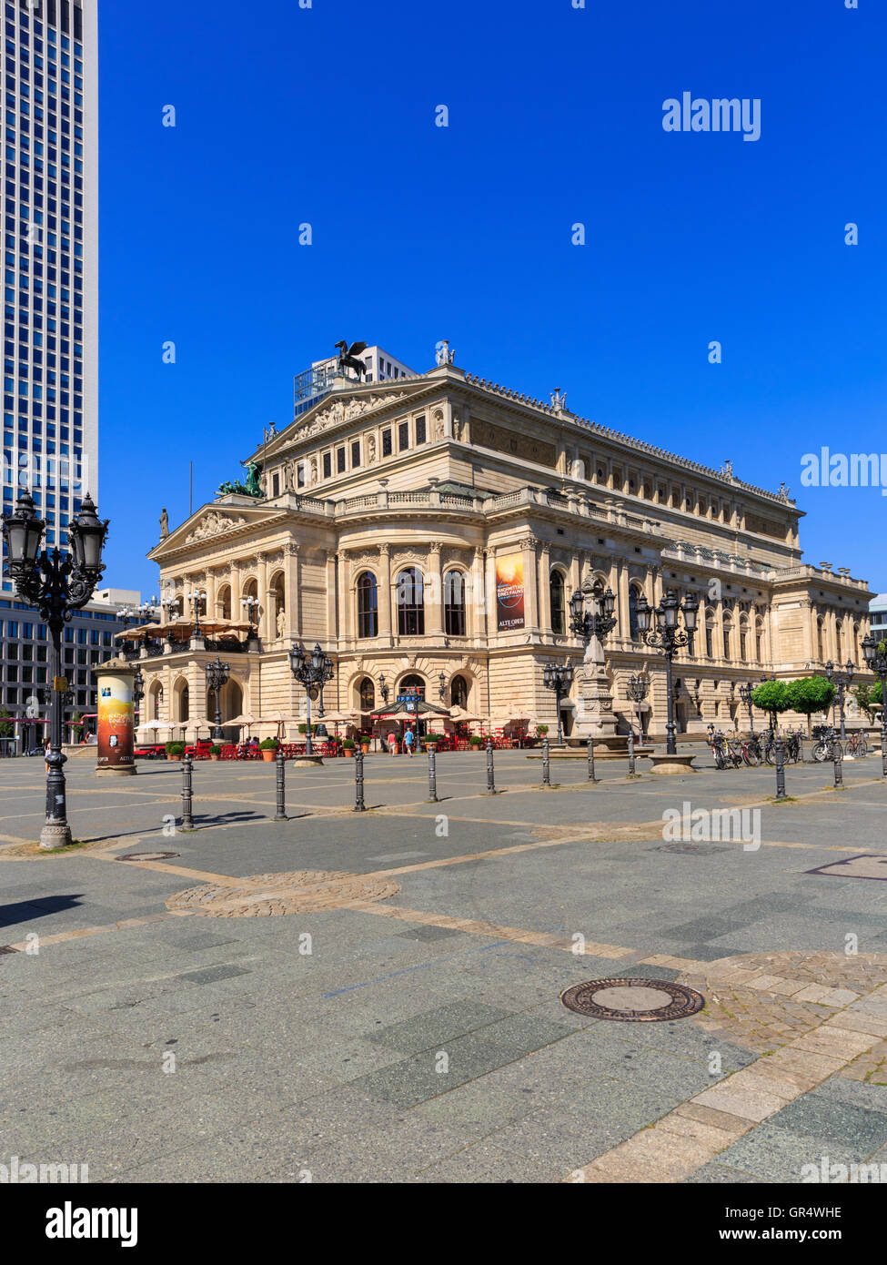 Frankfurt Alte Oper, The Old Opera concert hall former opera house on ...