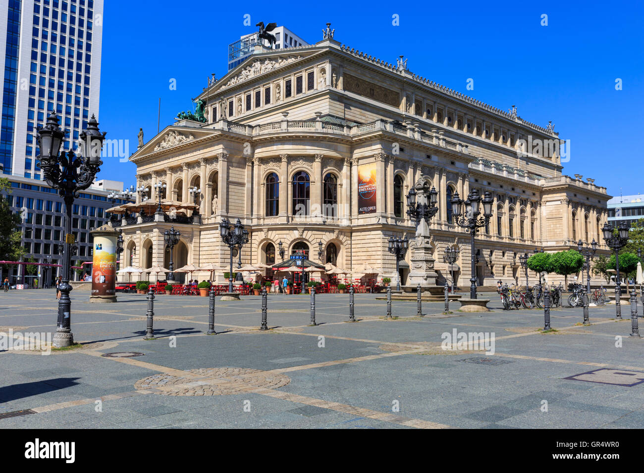 Frankfurt Alte Oper, The Old Opera concert hall former opera house on ...