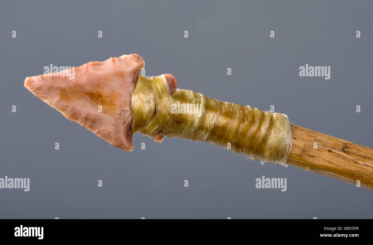 Native american arrowhead hi-res stock photography and images - Alamy