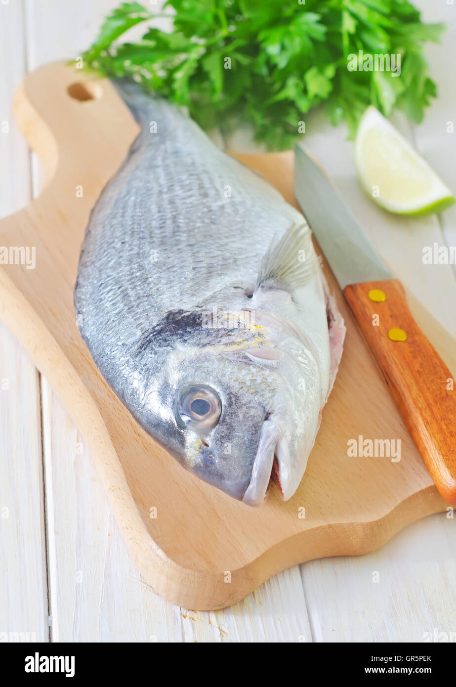 Fish tail knife hi-res stock photography and images - Alamy