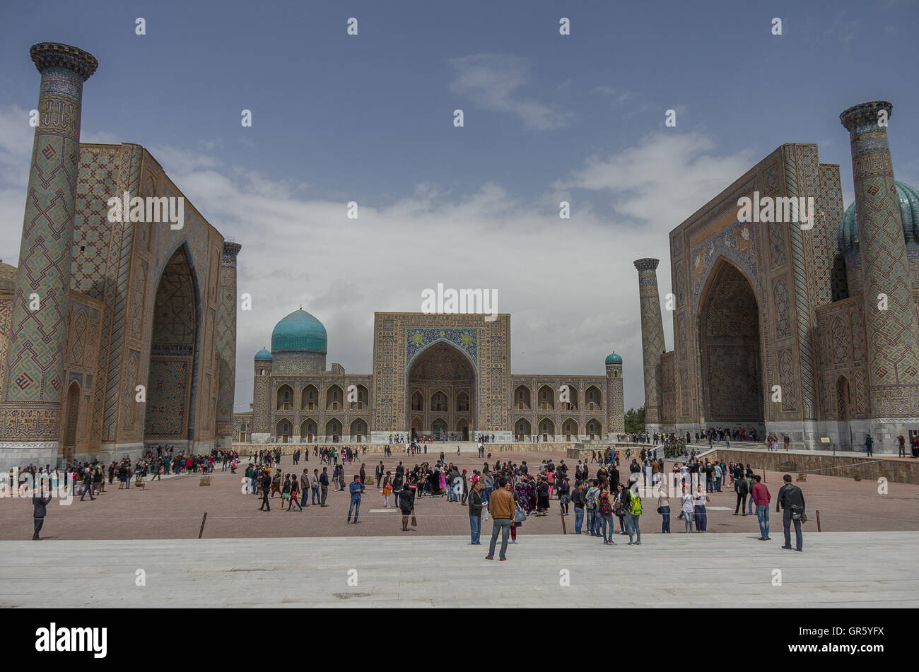 Samarkand, Uzbekistan - April 26, 2015: People in The Registan square ...