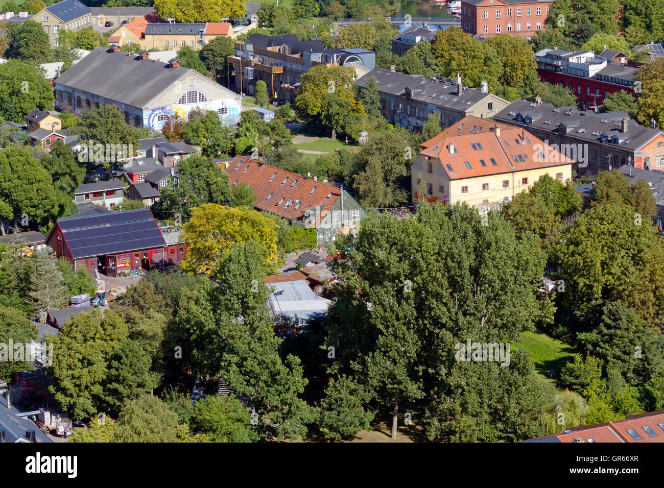 Aerial of Pusher Street, lower left center and slightly upwards ...
