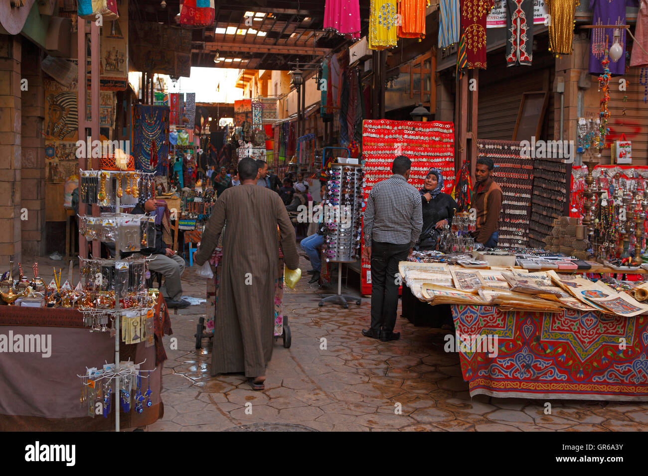 Egyptian basar hi-res stock photography and images - Alamy