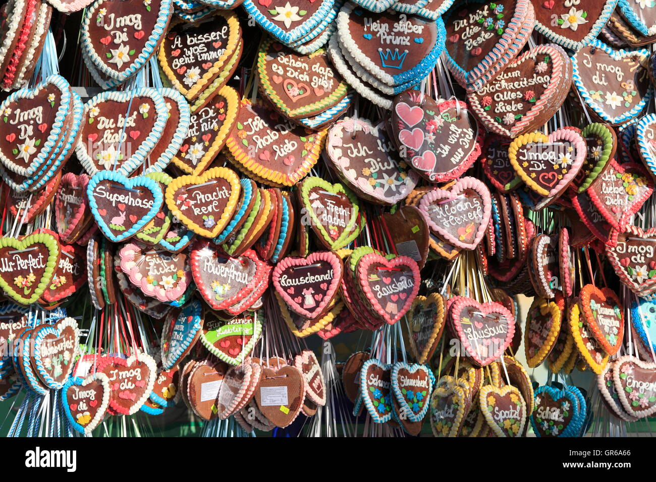 Lebkuchenherz Auf Da Wiesn 2015, Oktoberfest, Bavaria, Germany, Europe ...