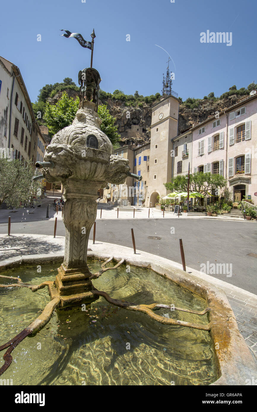 Cotignac hi-res stock photography and images - Alamy