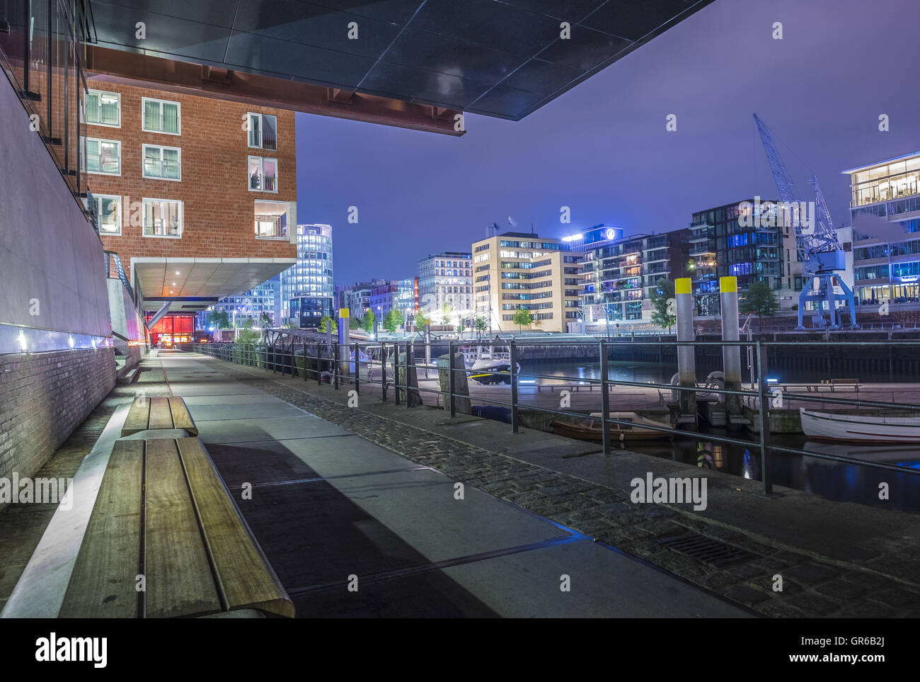 Harborcity hi-res stock photography and images - Alamy