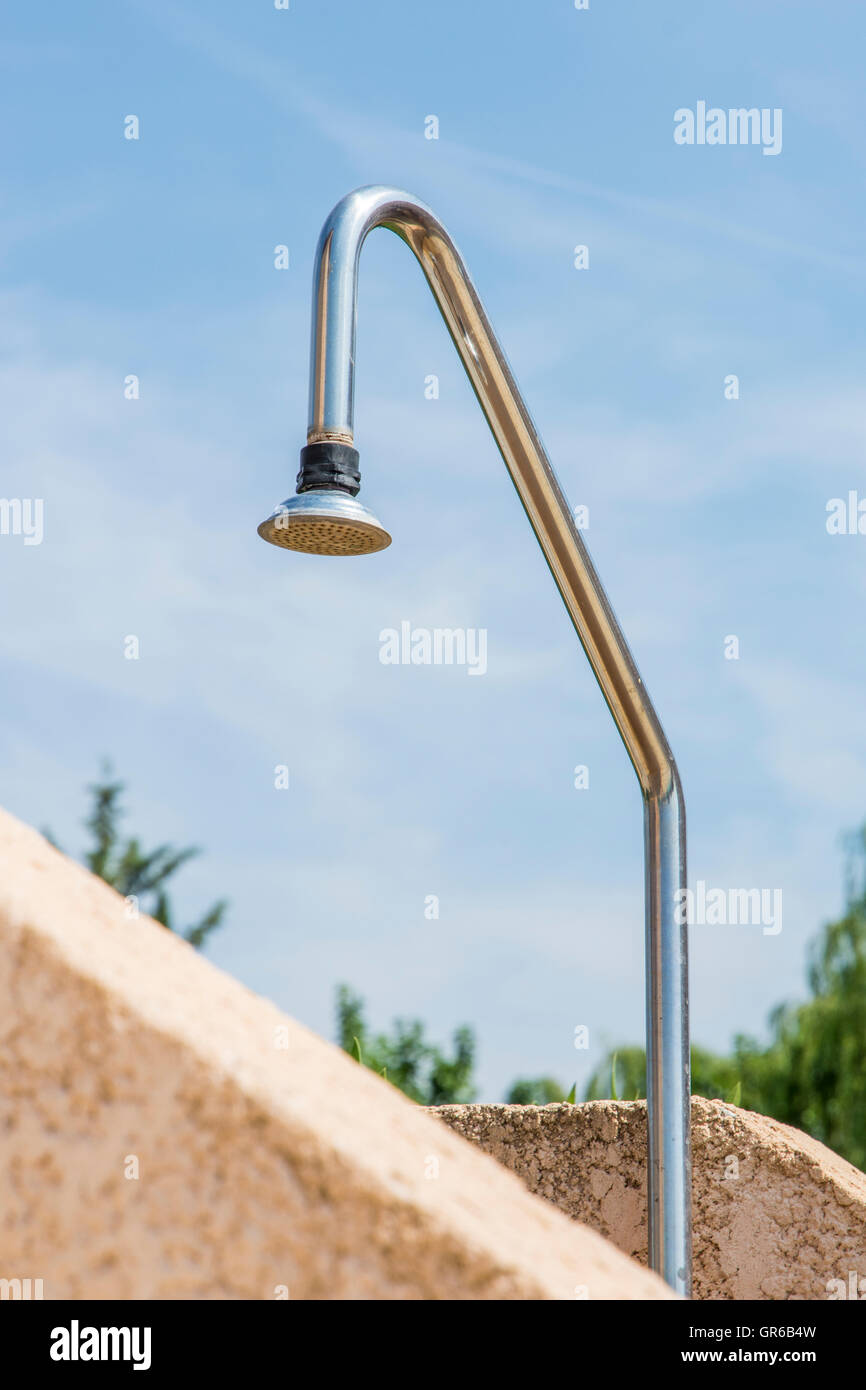 Showering hi-res stock photography and images - Alamy