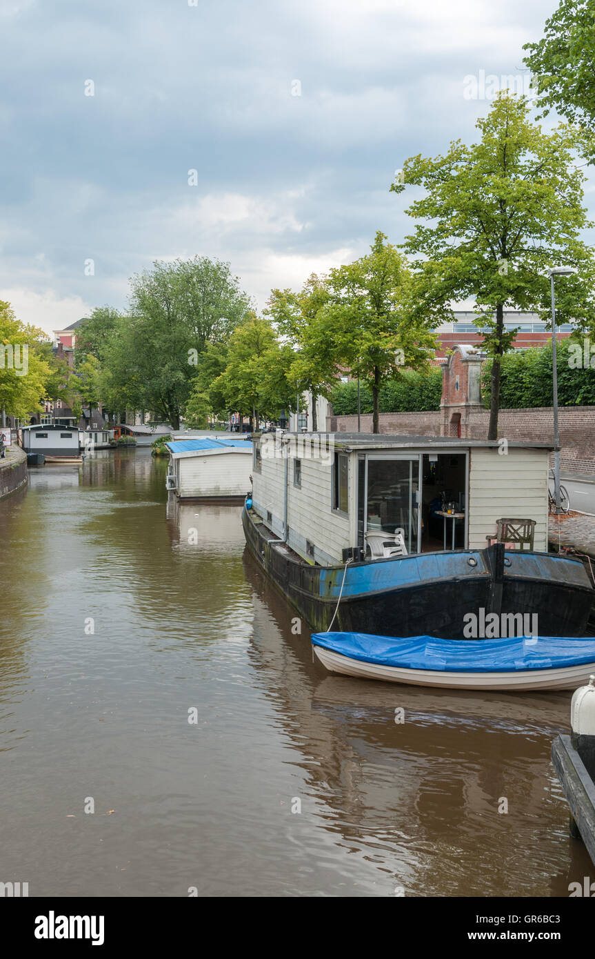 Groningen bikes hi-res stock photography and images - Alamy