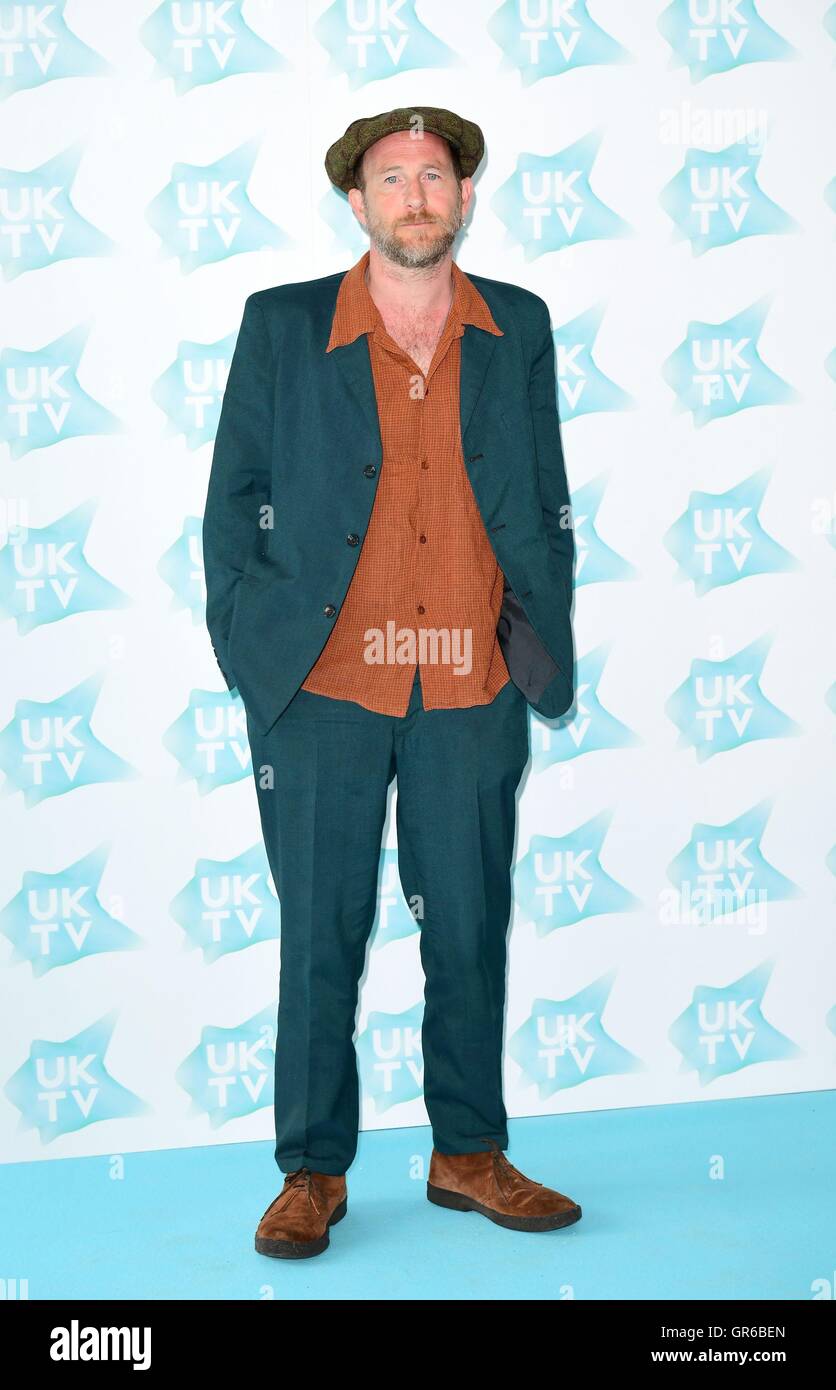 Paul Kaye High Resolution Stock Photography and Images - Alamy