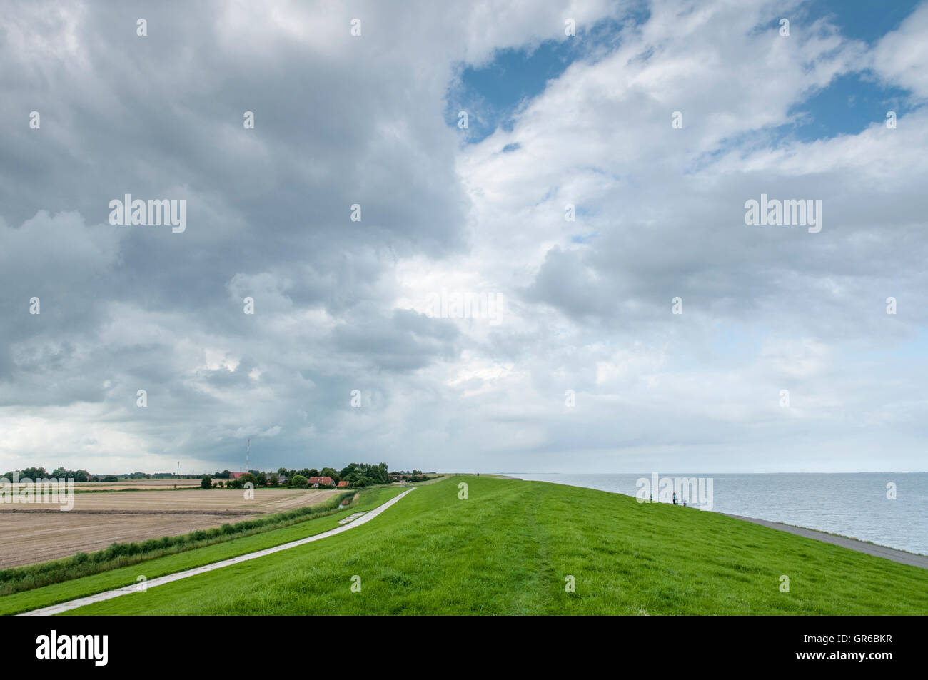 The dike hi-res stock photography and images - Alamy
