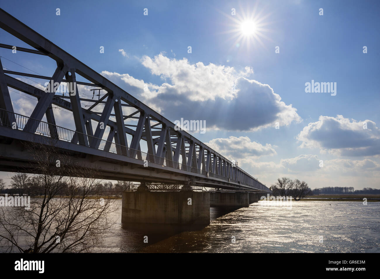 Elbbrucke bridge hi-res stock photography and images - Alamy
