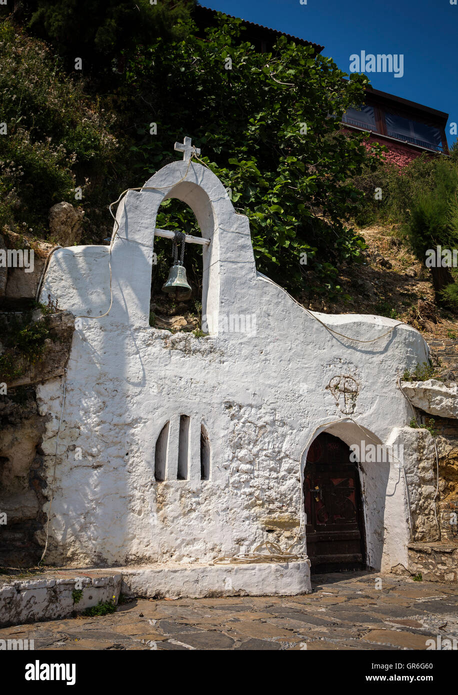 Little white churches hi-res stock photography and images - Alamy