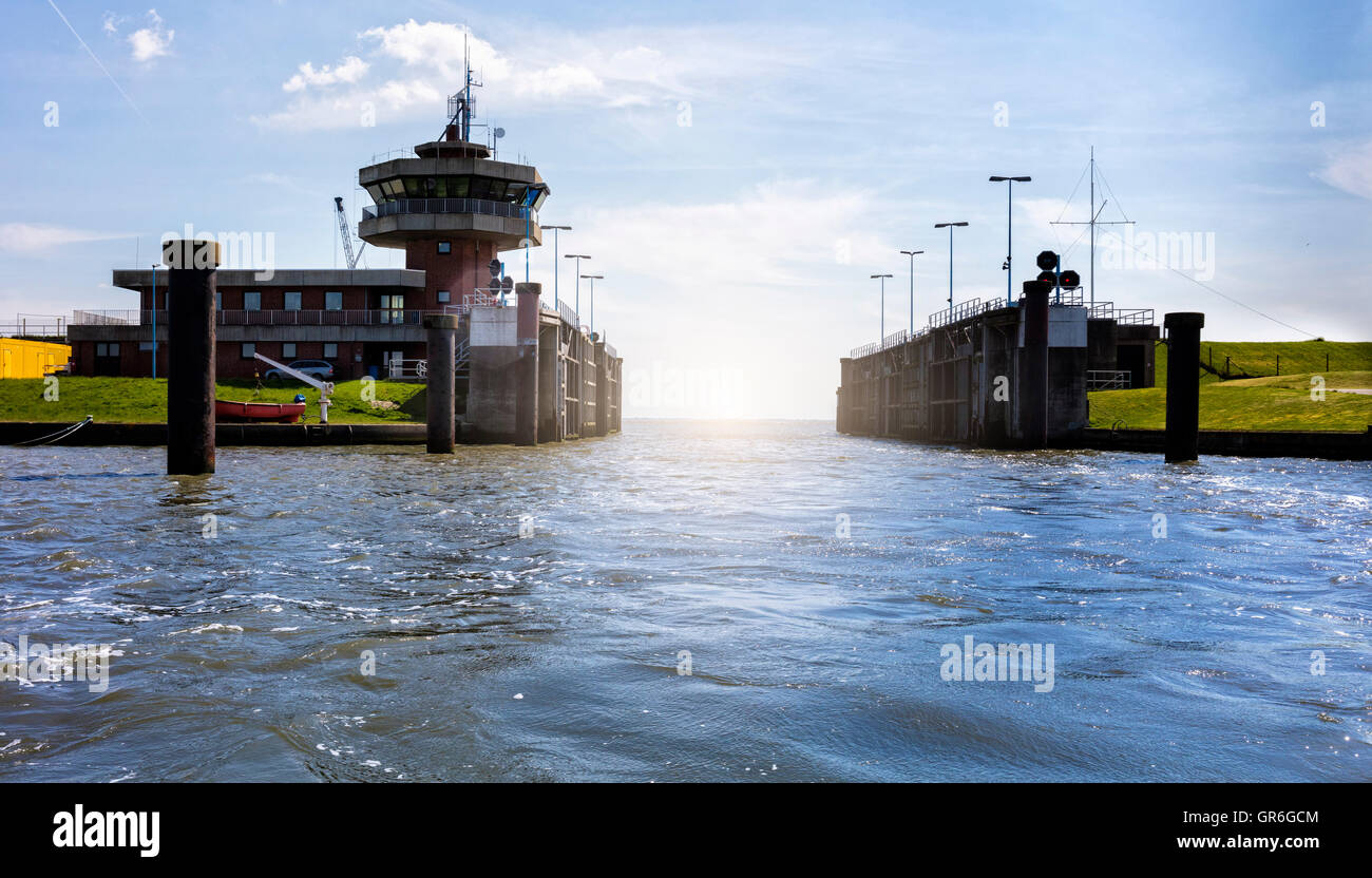 Büsum harbor hi-res stock photography and images - Alamy