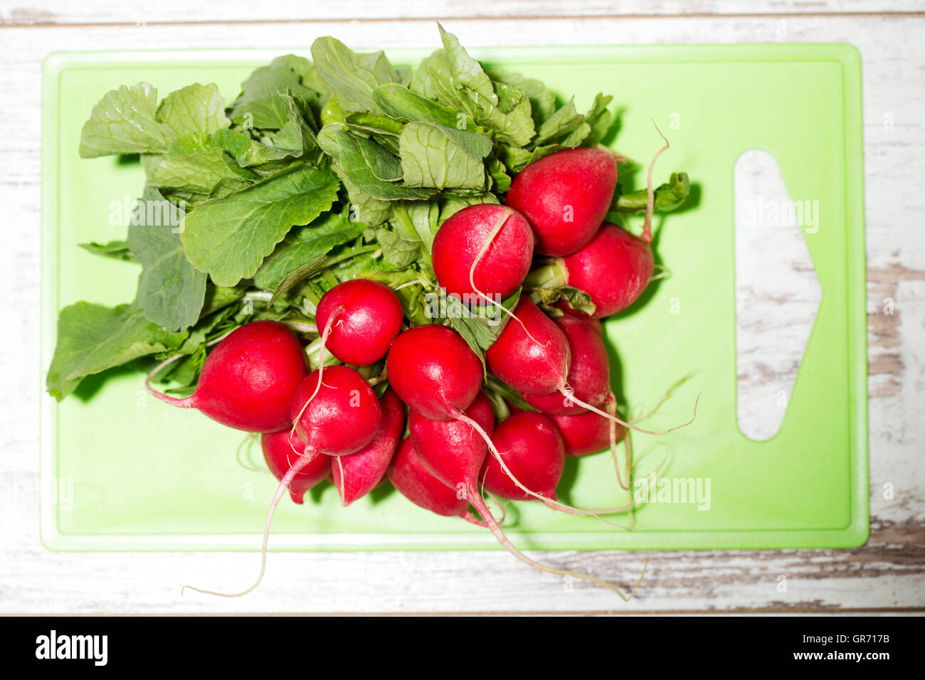 Bunch Of Radish Stock Photo - Alamy