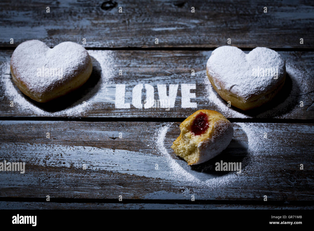Donut bites hi-res stock photography and images - Alamy