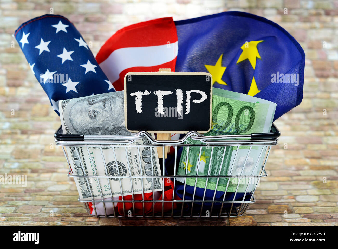 Shopping in the usa hi-res stock photography and images - Alamy