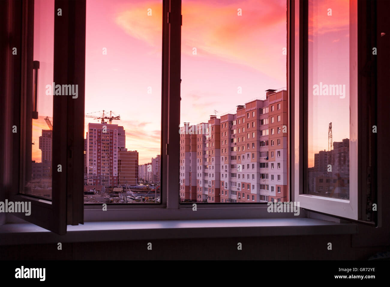 Open window scene hi-res stock photography and images - Alamy