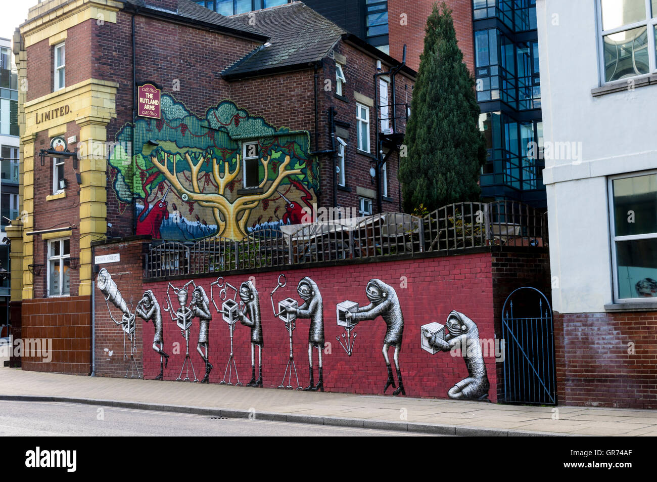Sheffield street hi-res stock photography and images - Alamy