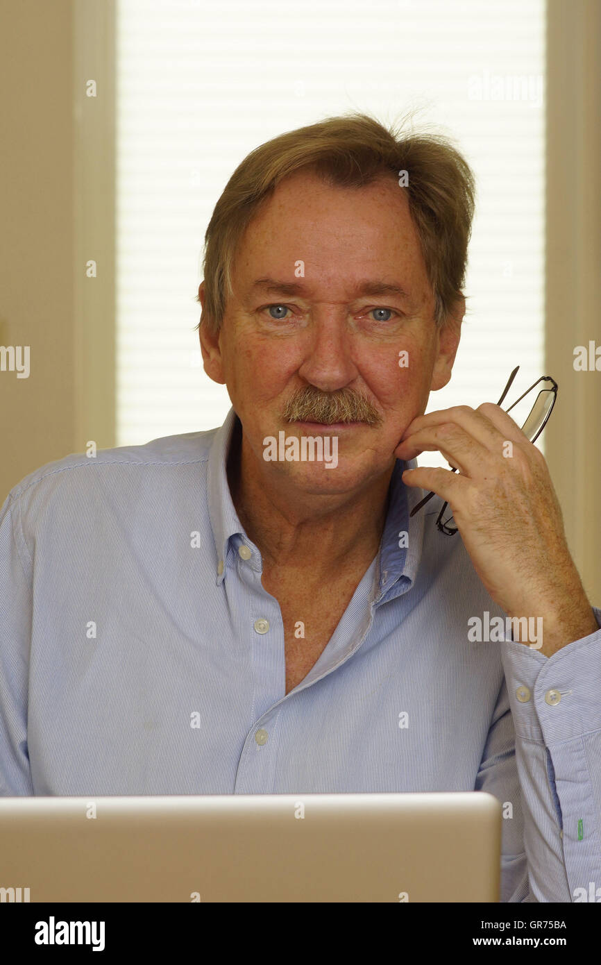 Old computer room hi-res stock photography and images - Alamy