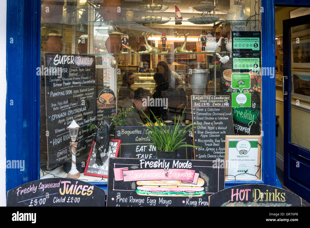 Window display cafe hi-res stock photography and images - Alamy
