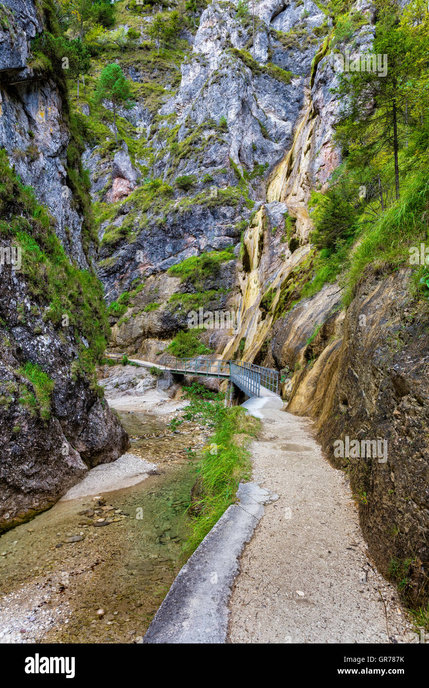 Die Almbachklamm Im Berchtesgadener Land Stock Photo - Alamy