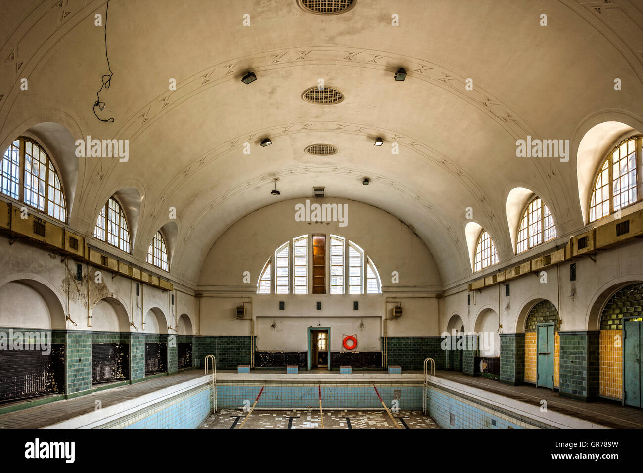 Swimming pool collapse hi-res stock photography and images - Alamy