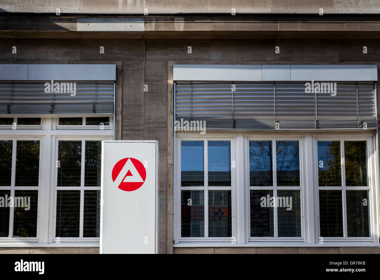 Jobcenter hi-res stock photography and images - Alamy