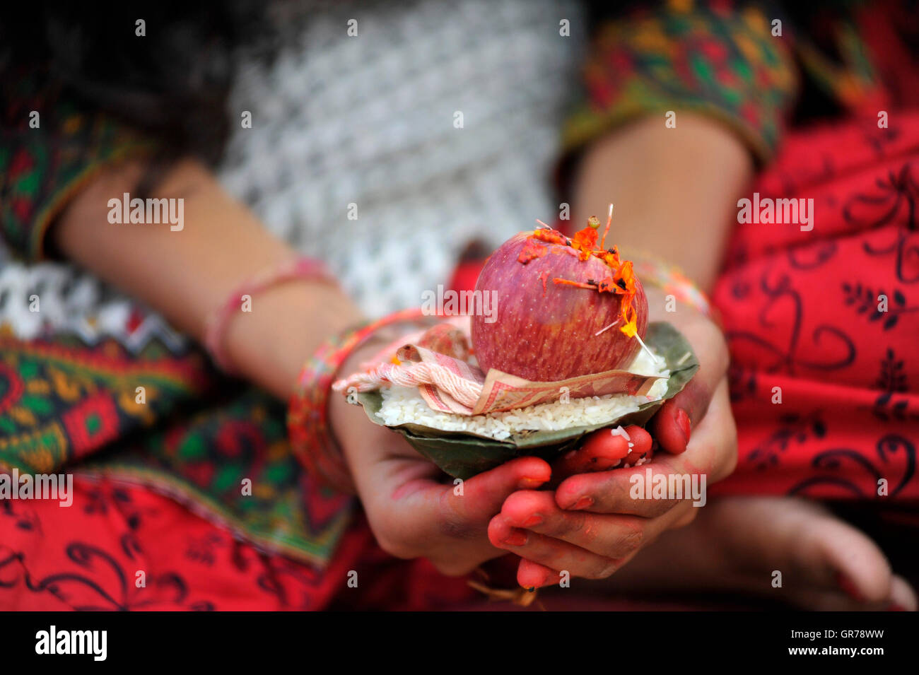 Kathmandu, Nepal. 6th September, 2016. Nepalese devotees offering ...