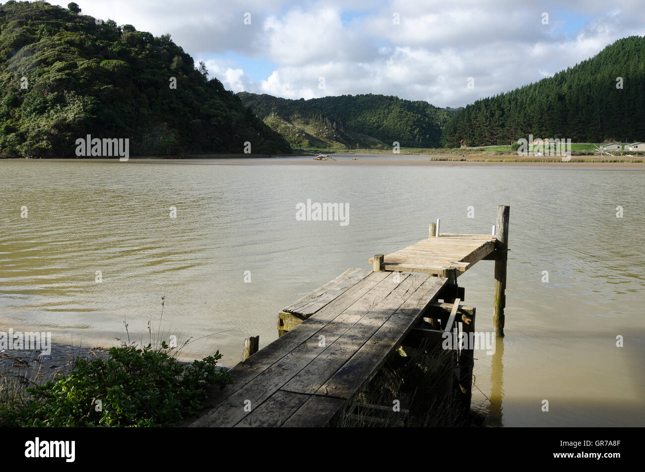 Awakino River High Resolution Stock Photography and Images - Alamy