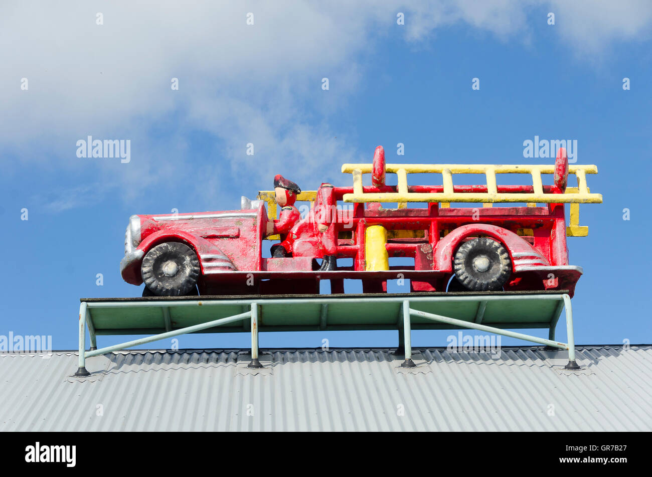 Model fire engine on roof of Fun Ho toy factory museum, Inglewood ...