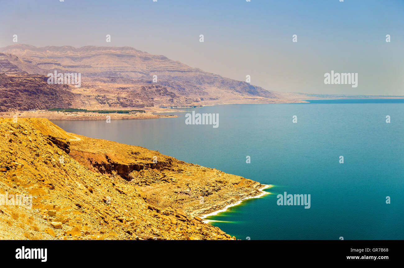 Dead sea jordan coastline hi-res stock photography and images - Alamy