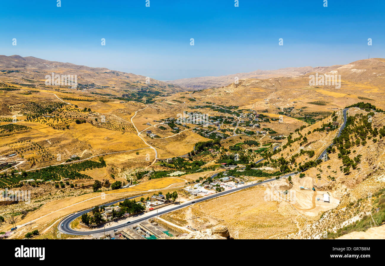 Jordanian landscape hi-res stock photography and images - Alamy