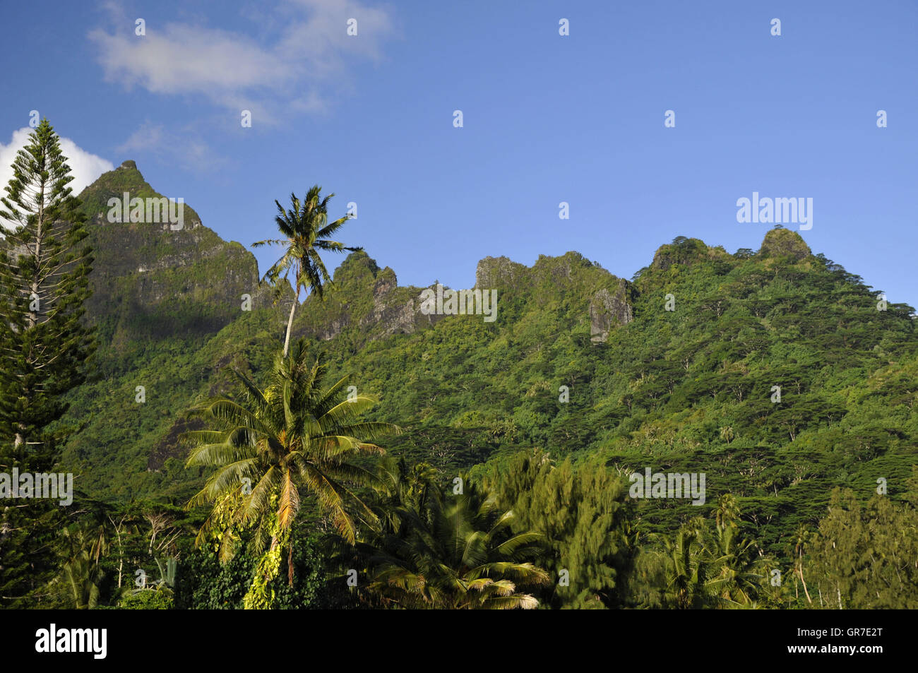 Moorea is hi-res stock photography and images - Alamy
