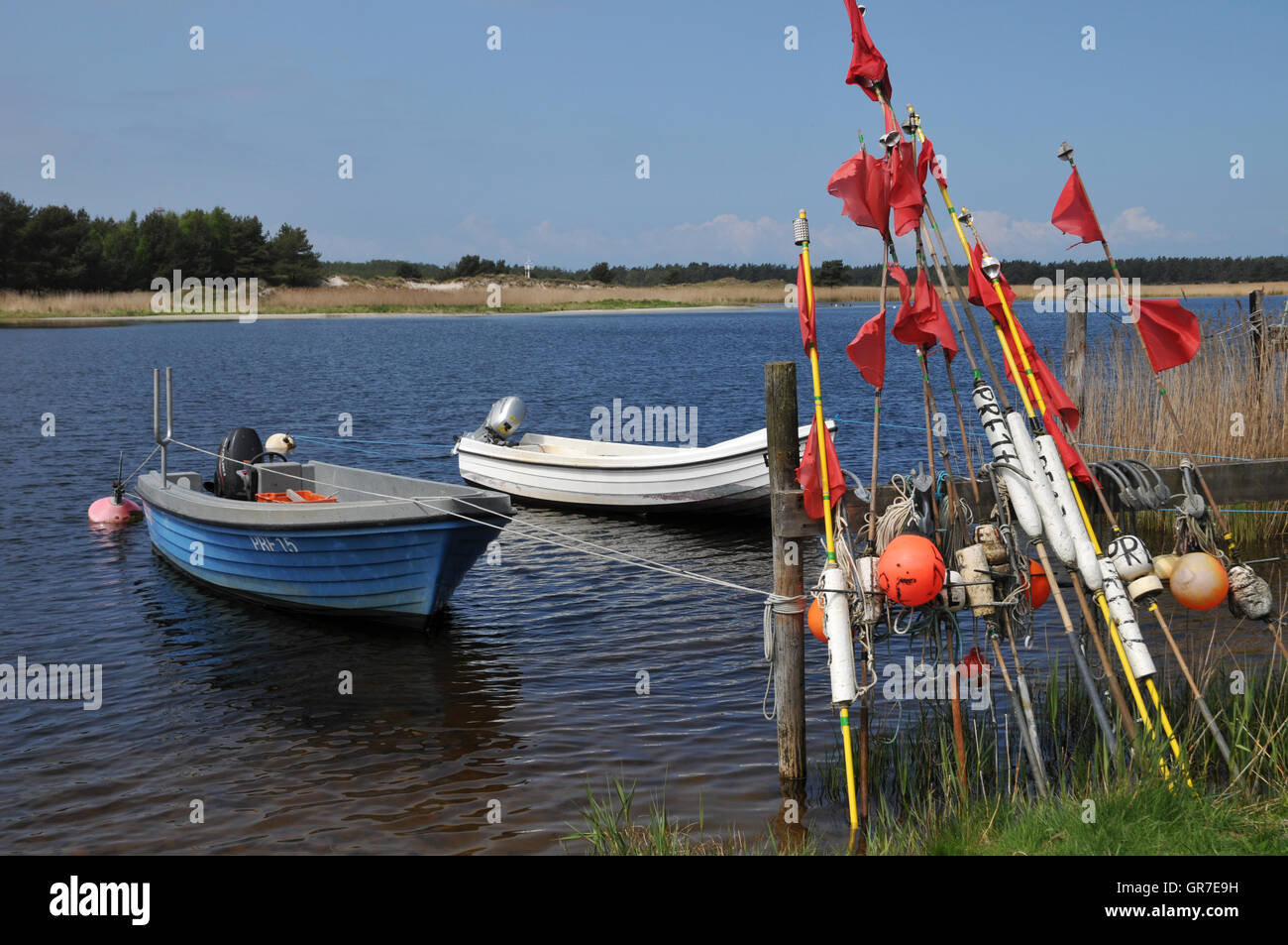 Reed fishing boats hi-res stock photography and images - Alamy