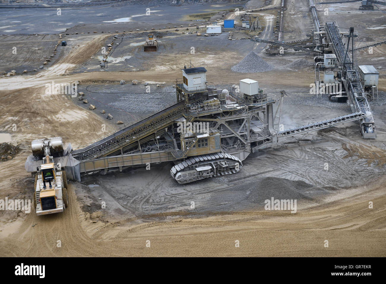 Limestone transport hi-res stock photography and images - Alamy