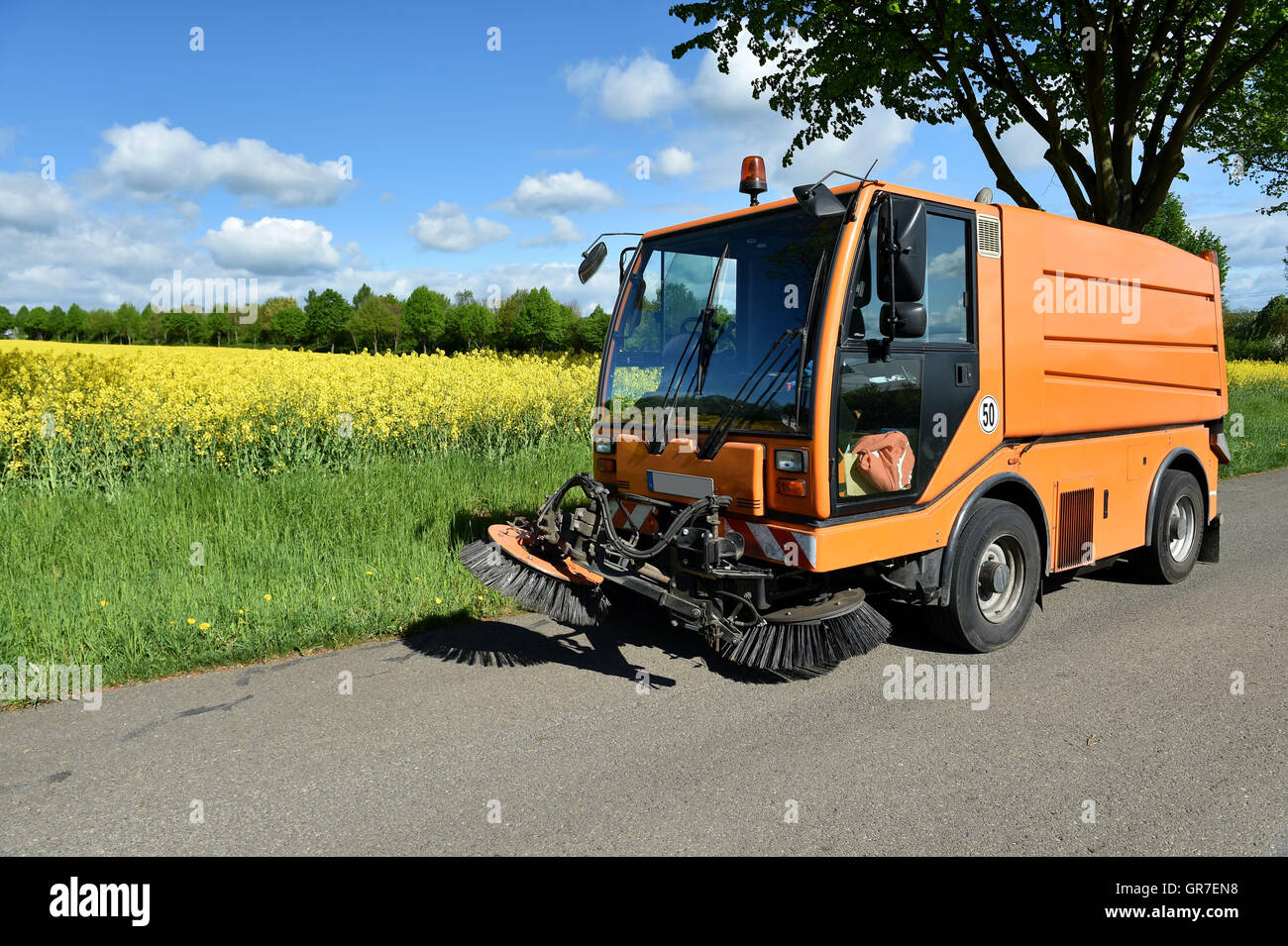 Clean mobility hi-res stock photography and images - Alamy
