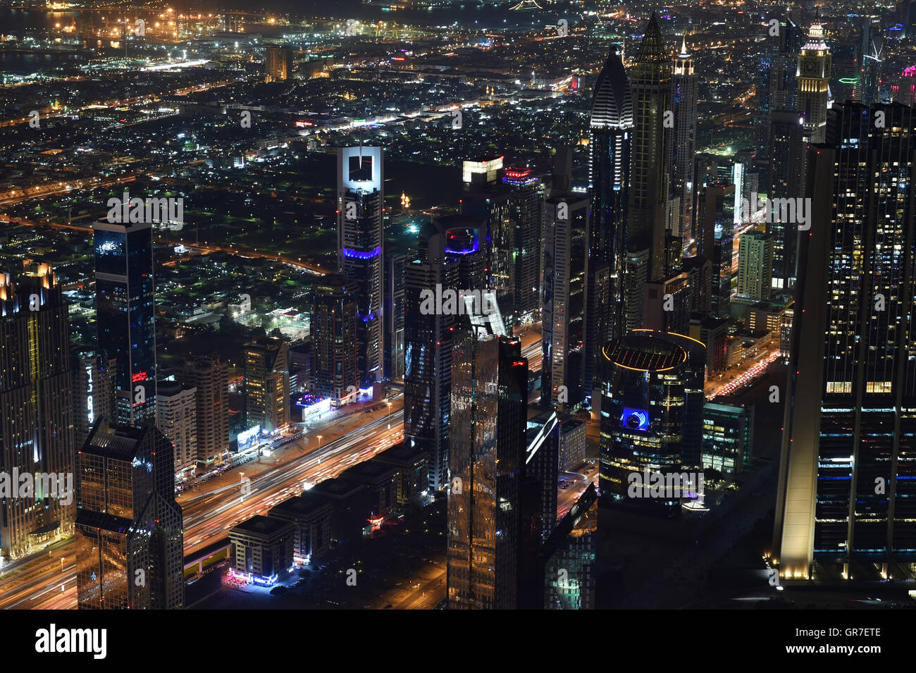 Dubai At Night Stock Photo - Alamy