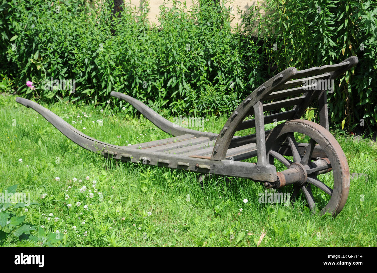 Case cart hi-res stock photography and images - Alamy