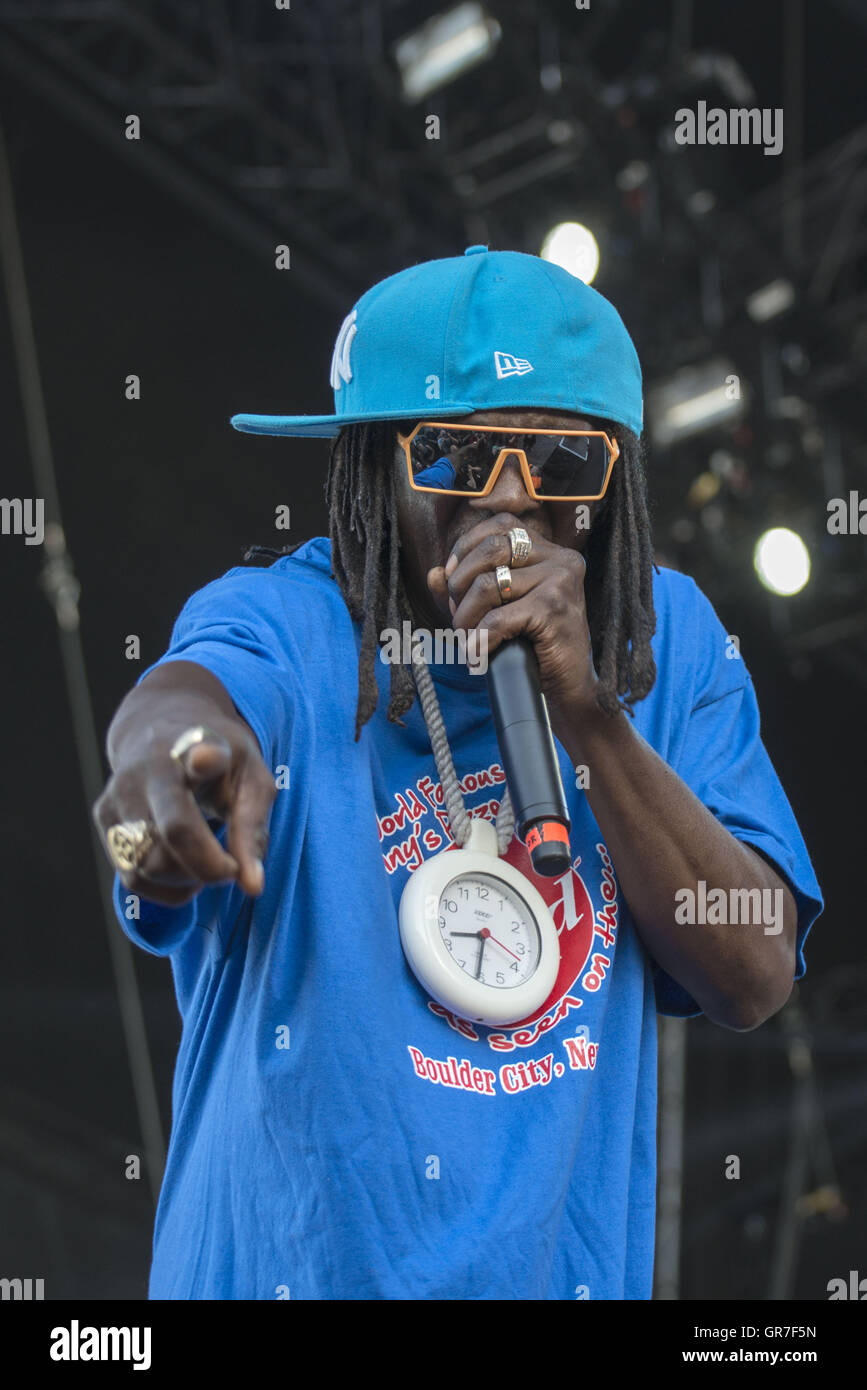 Public enemy rap hi-res stock photography and images - Alamy