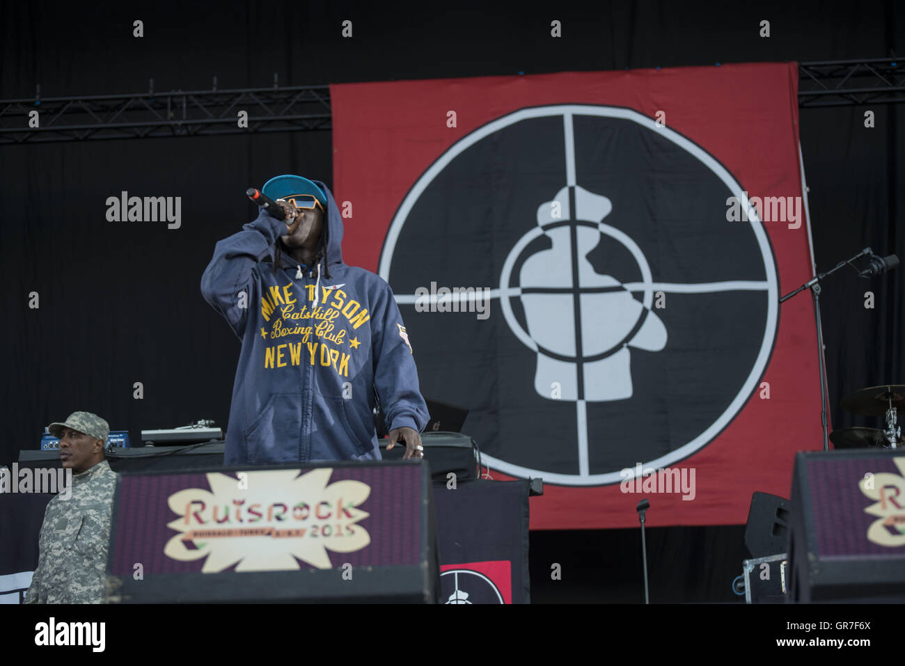 Public enemy rap group hi-res stock photography and images - Alamy