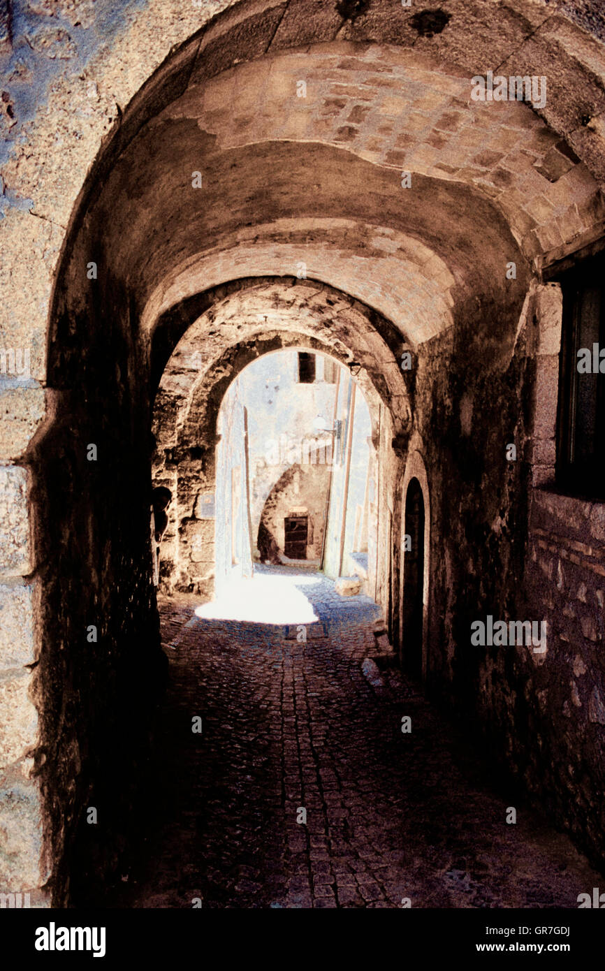 Abruzzi hi-res stock photography and images - Alamy