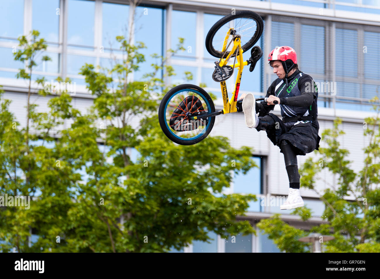 Ocean jump world cup germany hi-res stock photography and images - Alamy